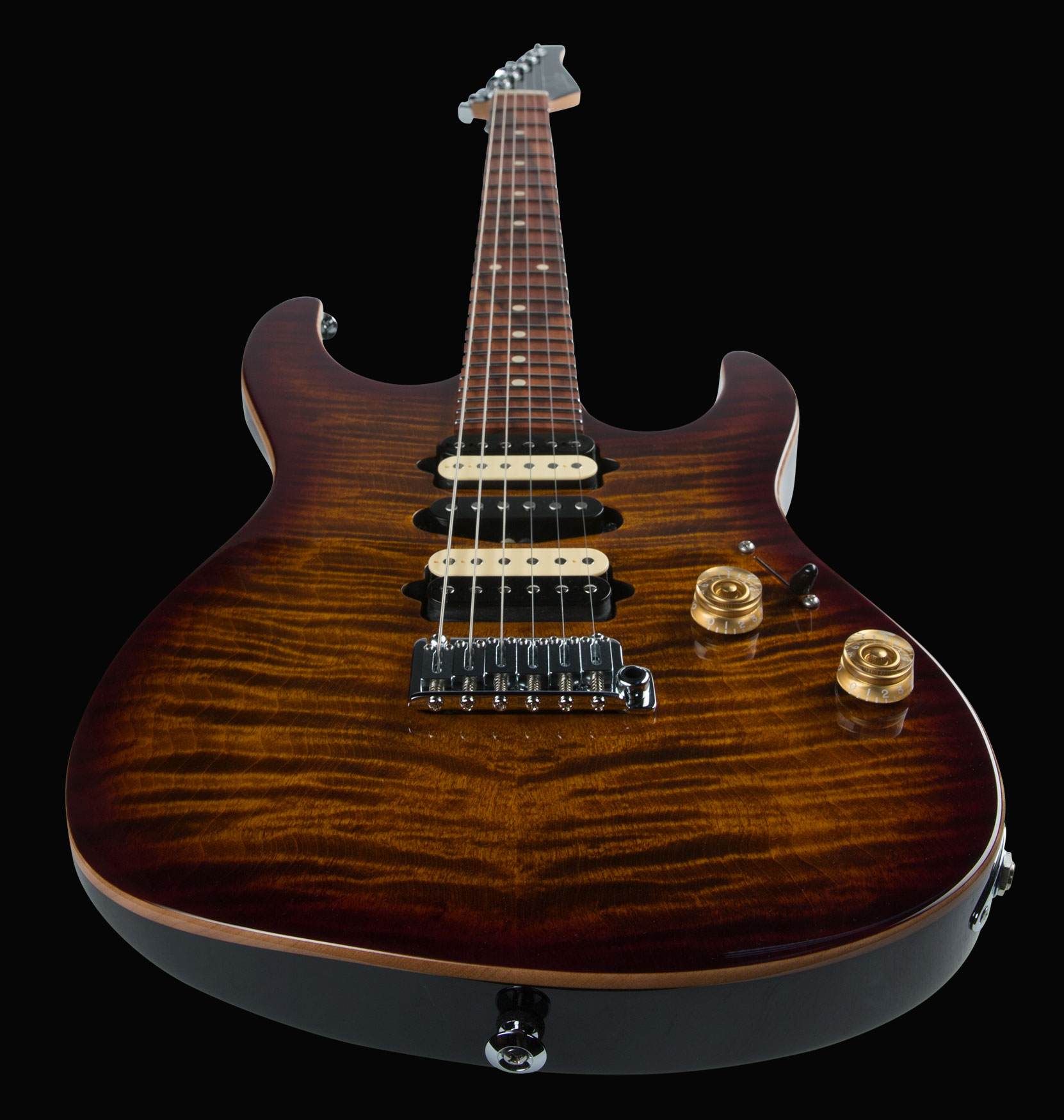 Modern Plus Curly | Suhr.com